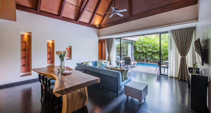 Three Bedroom Connecting Double Pool Pavilion