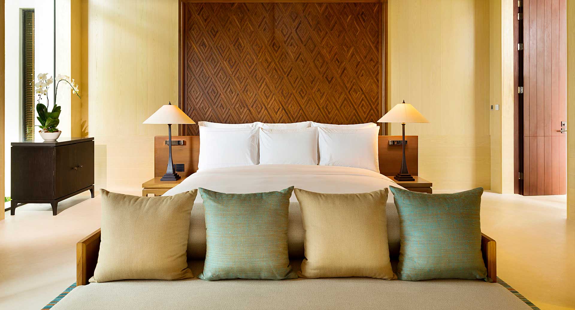 Photo Gallery | Photos of Layan Residences by Anantara