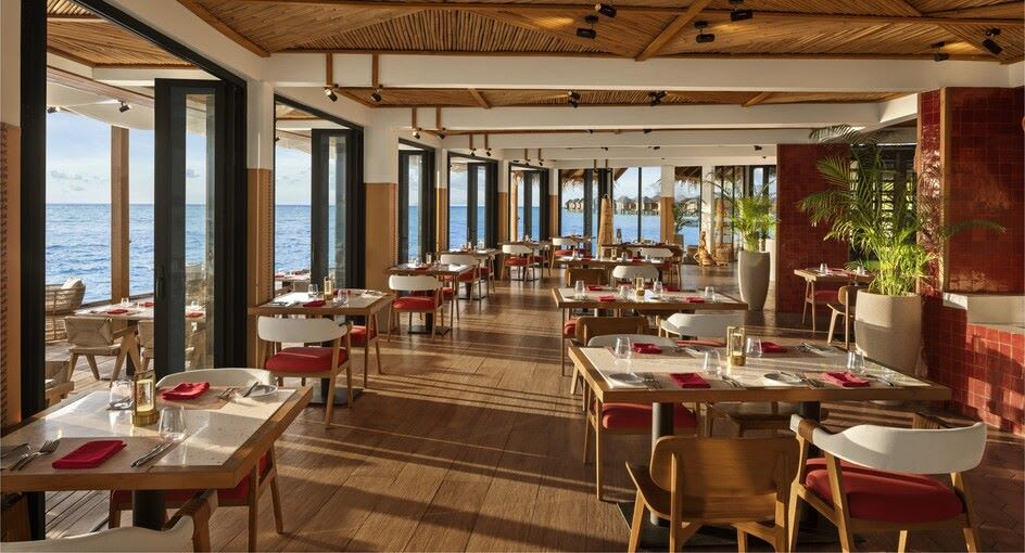 Maldives Seafood Restaurant | Anantara Dhigu | Sea Fire Salt
