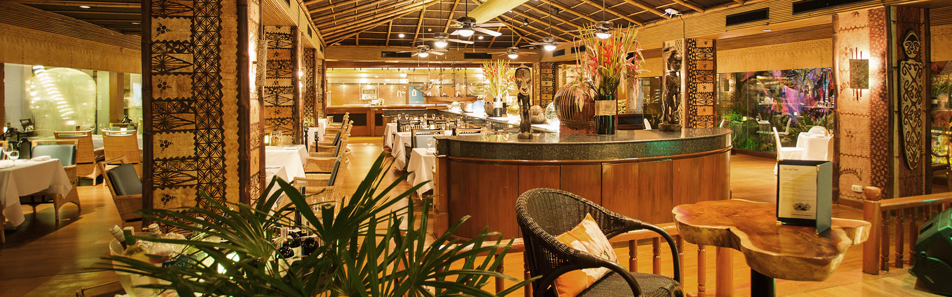 Riverside Restaurants Bangkok | Dining at Anantara Riverside