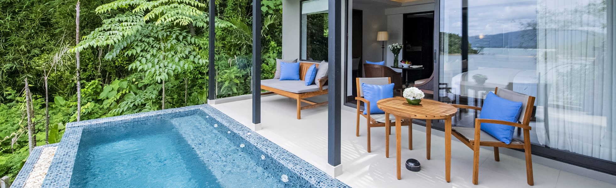 Pool Suite