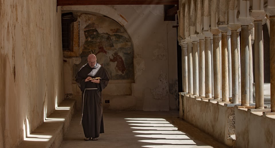Uncovering the History of the "Divine Coast" of Amalfi With Fra Marcus